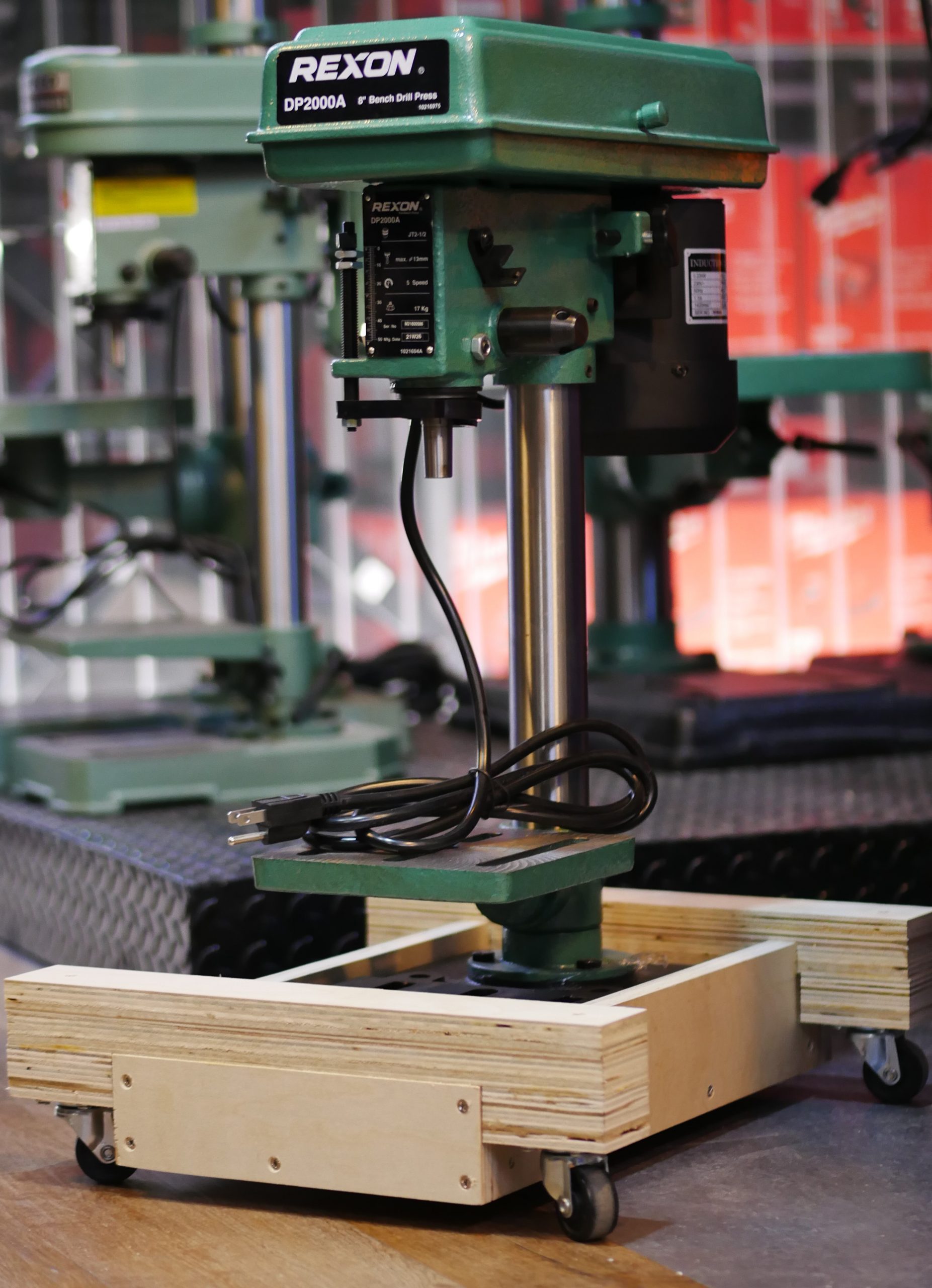 Pedestal drill display stand แท่นโชว์สว่านแท่น แสนง่าย และ ประหยัด ...