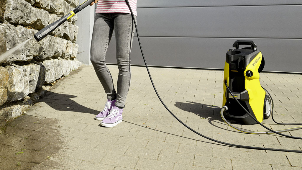 มาดูเครื่องฉีดน้ำแรงดันสูง ของ Karcher กันว่าแบบไหนเหมาะกับคุณ ...